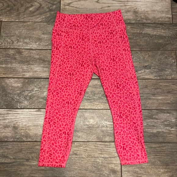 Fabletics | Pants & Jumpsuits | Fabletics Pink Leopard Print Capri ...